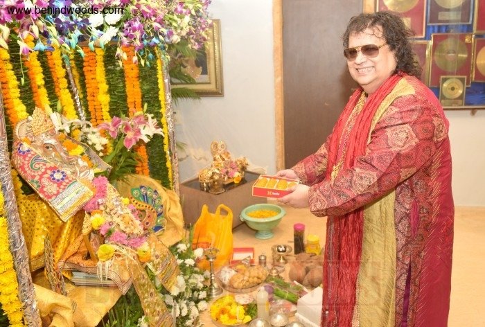 Bappi Lahiri (aka) BappiLahiri photos stills & images