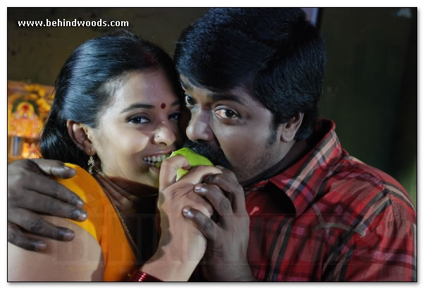 Nee Unnai Arindhal - Movie images - Behindwoods.com - Tamil Movie Events - Murali Kushi Rishi ...